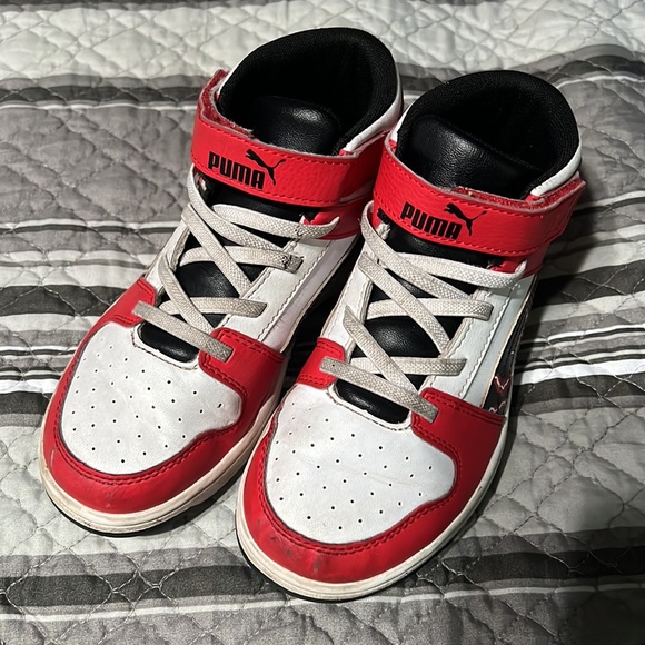 Puma | Shoes | Puma Rebound Layup Kids Velcro Strap Sneakers ...